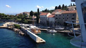 Apartamento, 1 quarto, para fumantes, piscina particular | Fachada