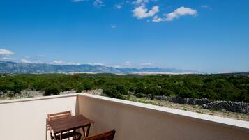 Villa, 3 quartos, fumadores, piscina privativa | Varanda