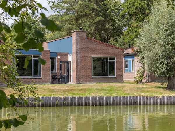 Restyled Bungalow With Dishwasher Near Nature Reserve - Weert