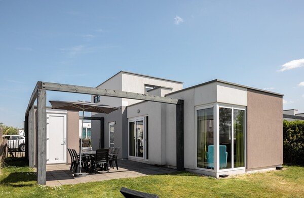 Modern Bungalow With Two Bathrooms, Near The Beach - Breskens