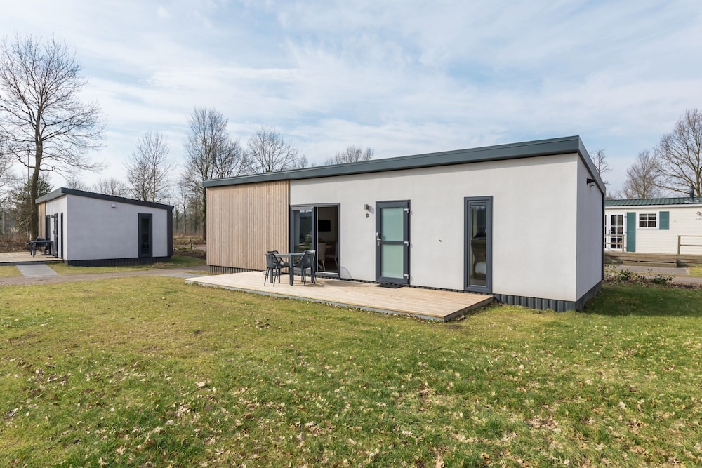 Modern Chalet With Dishwasher, Near The Hunebedcentrum - Drenthe