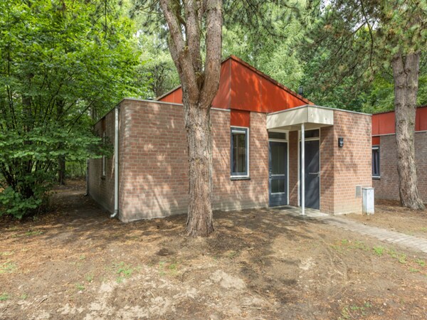 Restyled Bungalow With Dishwasher Near Nature Reserve - Weert