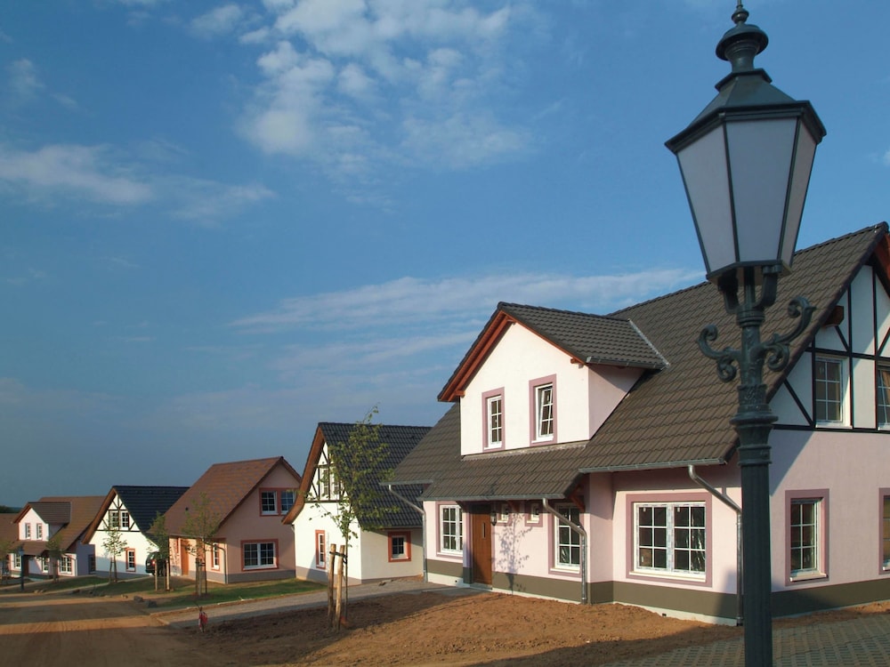 Restyled Villa With Washing Machine Near River Moselle - Ediger-Eller