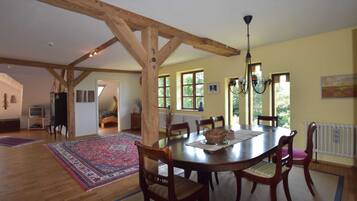 Apartamento | Restaurantes