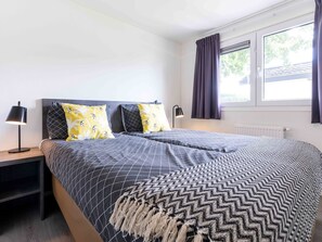 Chalé | 2 quartos, com mobília individualizada, roupa de cama fornecida 