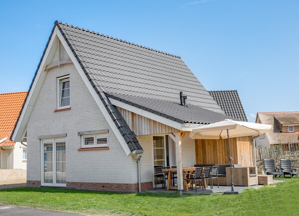Villa At Nieuwvliet-bad Near The Beach - Cadzand