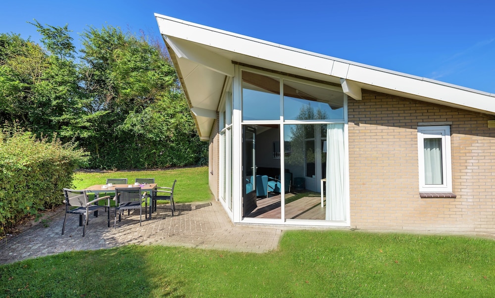 Restyled Bungalow With Dishwasher Near Cozy Domburg - Westkapelle