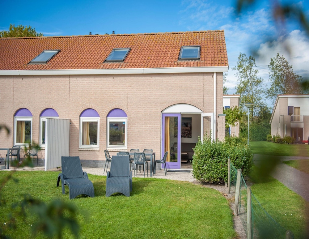 Restyled Bungalow With 2 Bathrooms, Near The Beach - Burgh-Haamstede