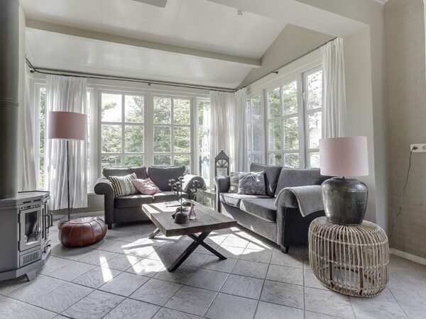 Luxury Villa In De Pier With Sauna - Uden