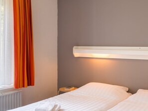 Casa | 5 quartos, com mobília individualizada 