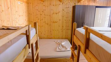 Quarto Familiar | Secretária, Wi-fi grátis