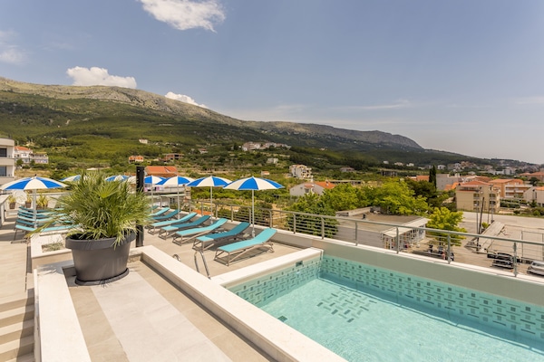 Piscina externa sazonal