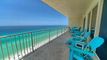 Apartamento em Condomínio Fechado, 3 quartos | Terrenos do alojamento