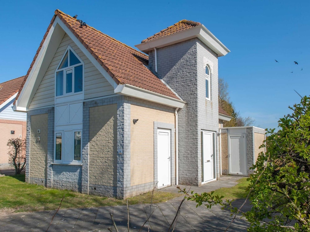 Restyled Villa With Dishwasher, Near The Beach - Kamperland
