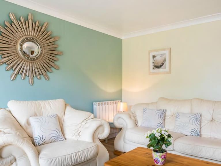 Profitez D'une Pause Relaxante Au 4 * Ellingham Cottages, Au Bord De Falaises Et De Baies Magnifiques - Jersey