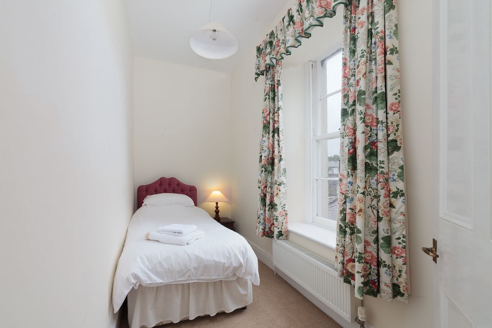 West View - A Holiday Cottage That Sleeps 3 Guests In 2 Bedrooms - 曼島