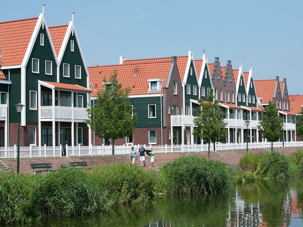 House In Volendam Near Marina - Volendam