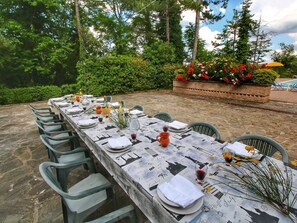 Villa | Restaurantes