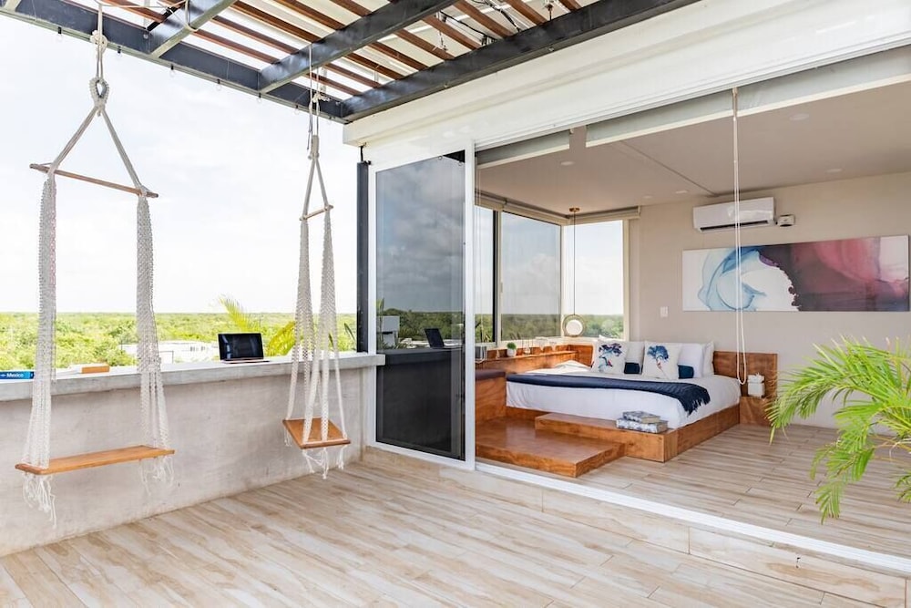 Jungle Penthouse, Bike To Beach - Paradise Beach