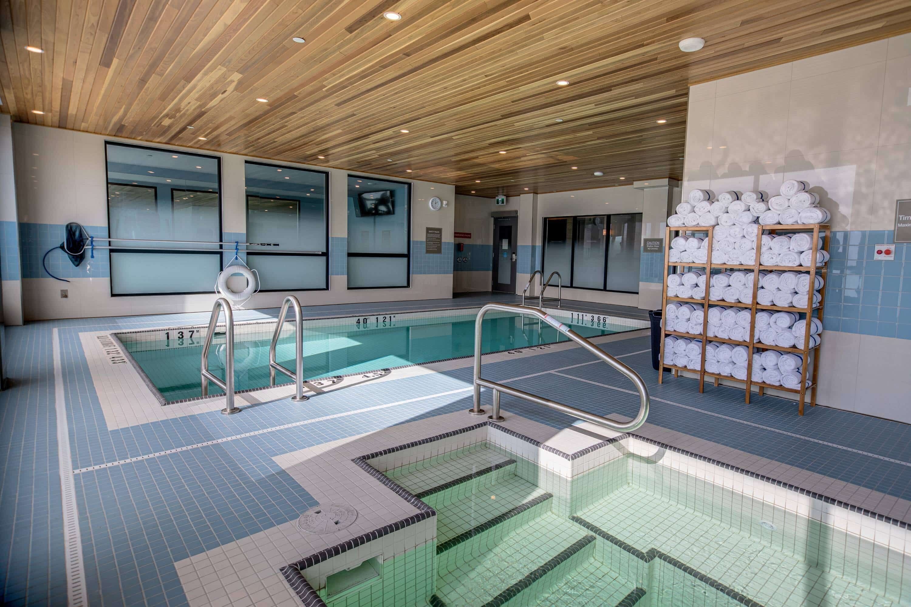 Piscina interior 
