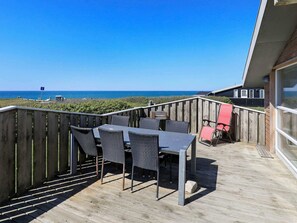 Casa | Vista para a água