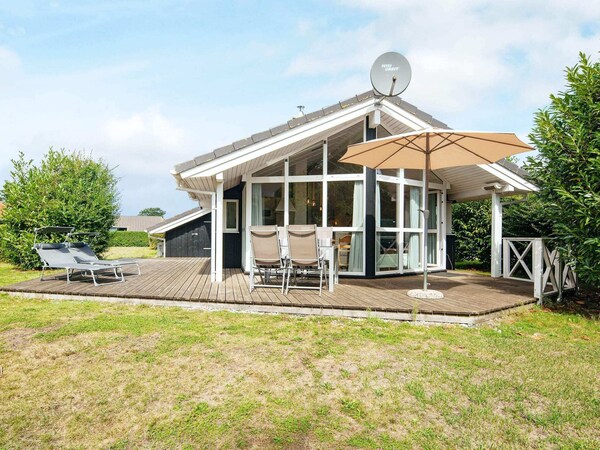 Holiday Home In Groemitz - Kellenhusen