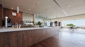 Bar (no alojamento)