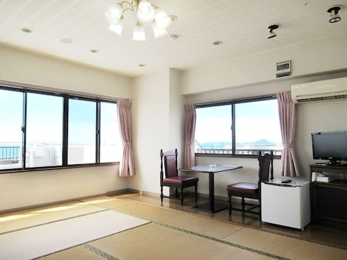 Iyo Prince Hotel - Ehime