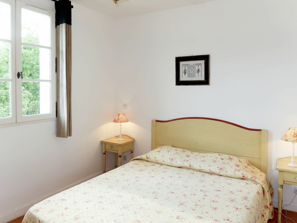 Lovely Apartment In Villa For 4 Guests With Wifi, Pool, A/c, Tv, Patio And Pets Allowed - Fayence