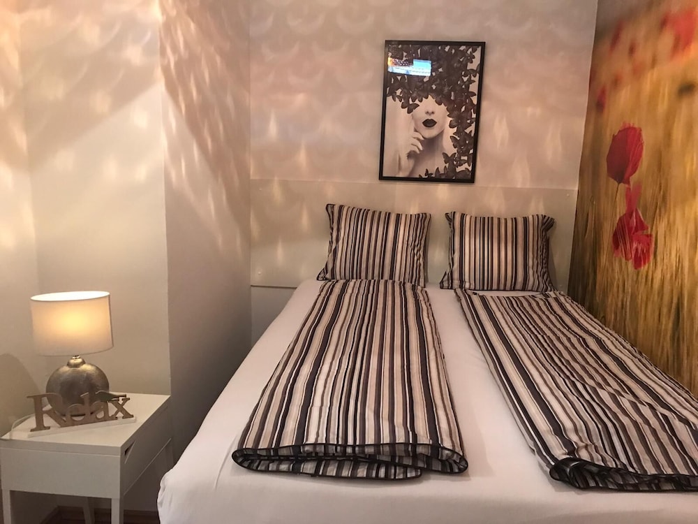 Wohnung In Schönbrunn-nähe - Wenen