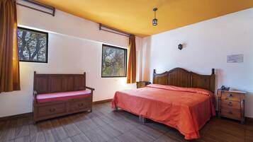 Suite-Estúdio Empresarial | Secretária adequada para computadores portáteis, ferro/tábua de engomar