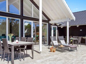 Casa | Refeições ao ar livre