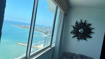 Apartamento, 3 quartos, acessível, para fumantes | 3 quartos