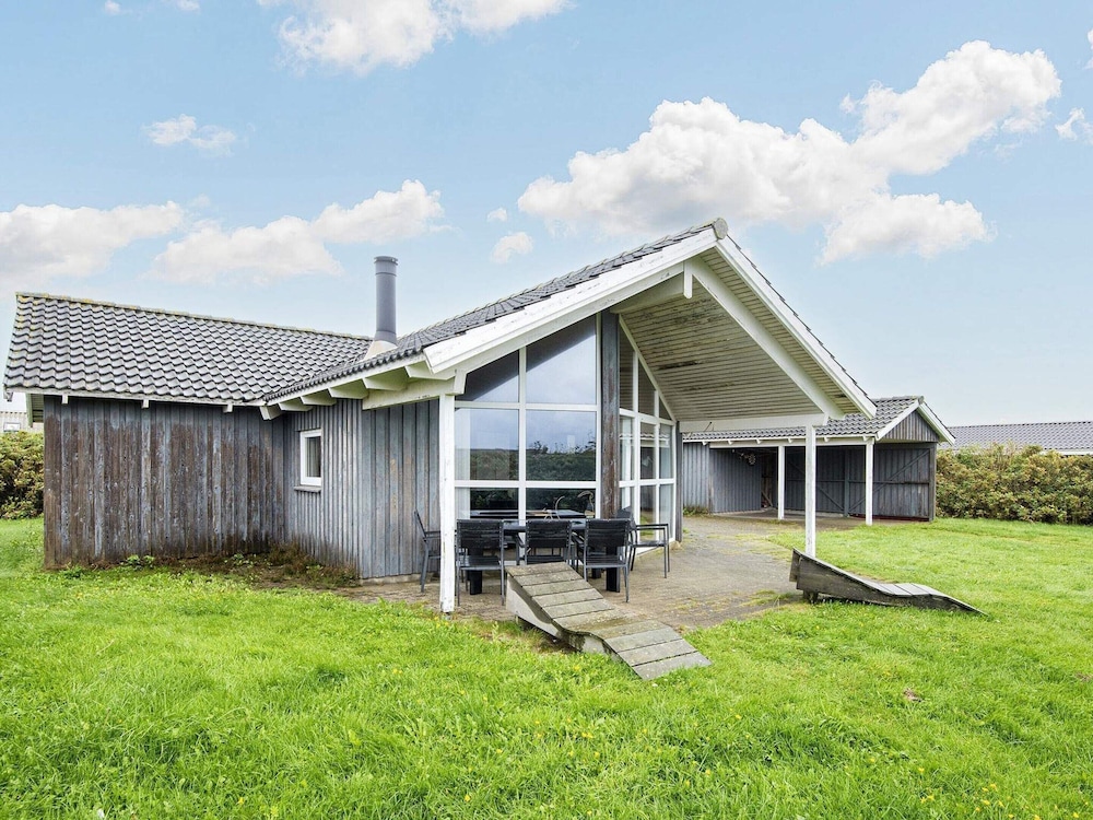 6 Person Holiday Home In Harboore - Harboøre