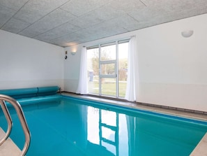 Casa | Piscina | Piscina interior, piscina exterior