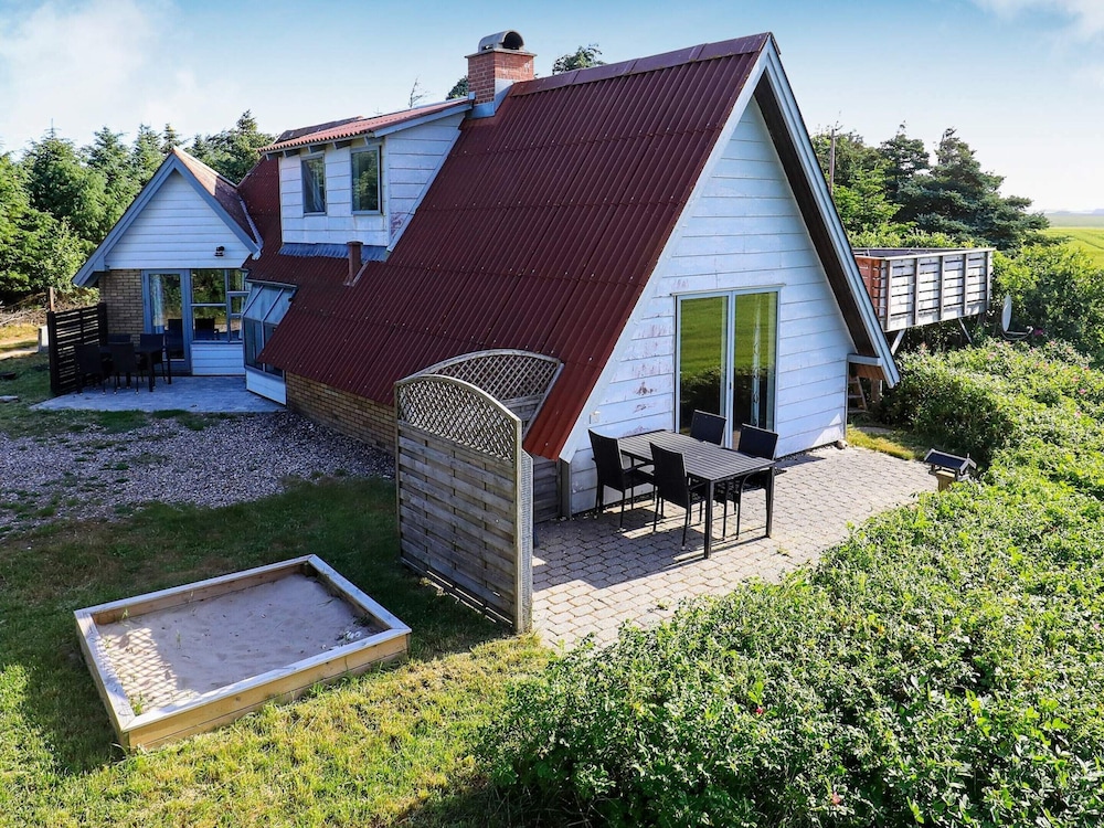 Lovely Holiday Home In Lemvig With Hot Tub - Lemvig