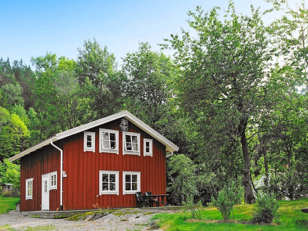 Holiday Home In Uddevalla - Uddevalla