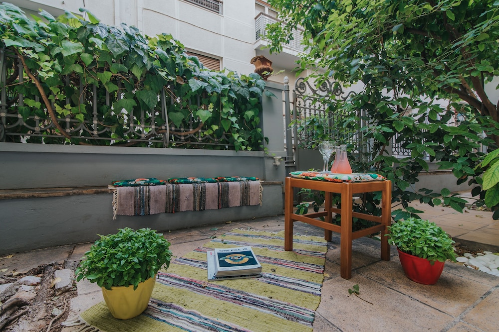 Amazing Apartment Under Acropolis - Griechenland