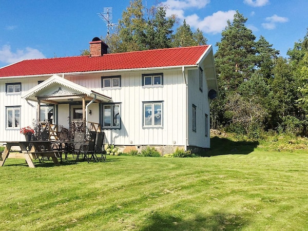 Holiday Home In Håcksvik - Borås