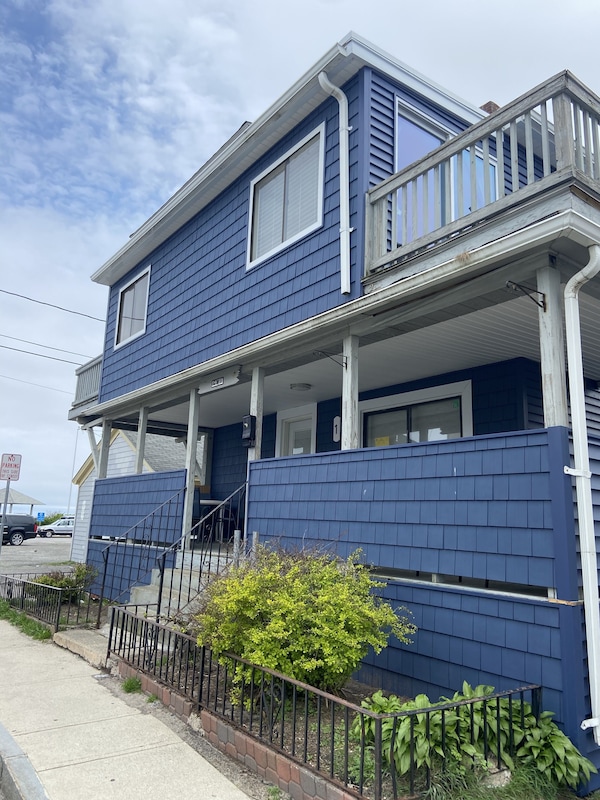 Nautical Beach Resort - North Beach, NH