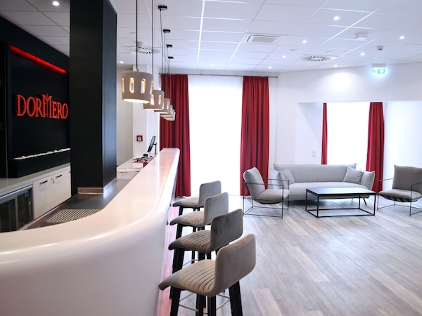 Dormero Hotel Darmstadt - Darmstadt