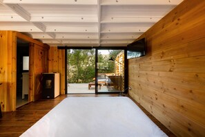 Bangalô com design assinado, 1 quarto, terraço (Loft x 2) | Vista do quarto