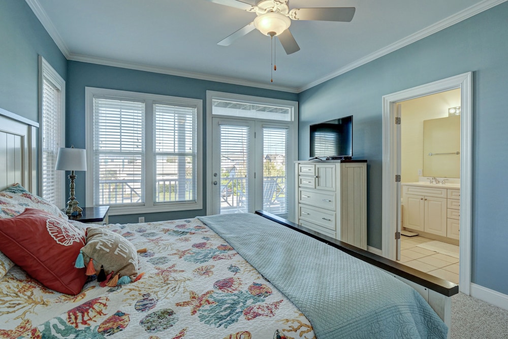 Mellow Mood. Awesome Roof Top Deck With Fabulous Views Of The Ocean - Bald Head Island, NC