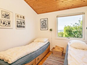 Casa | 2 quartos, berços/camas para crianças 