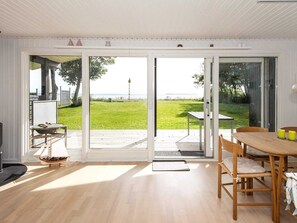 Casa | Refeições ao ar livre