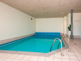 Casa | Piscina | Piscina interior, piscina exterior 