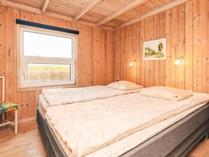 Casa | 4 quartos, com mobília individualizada