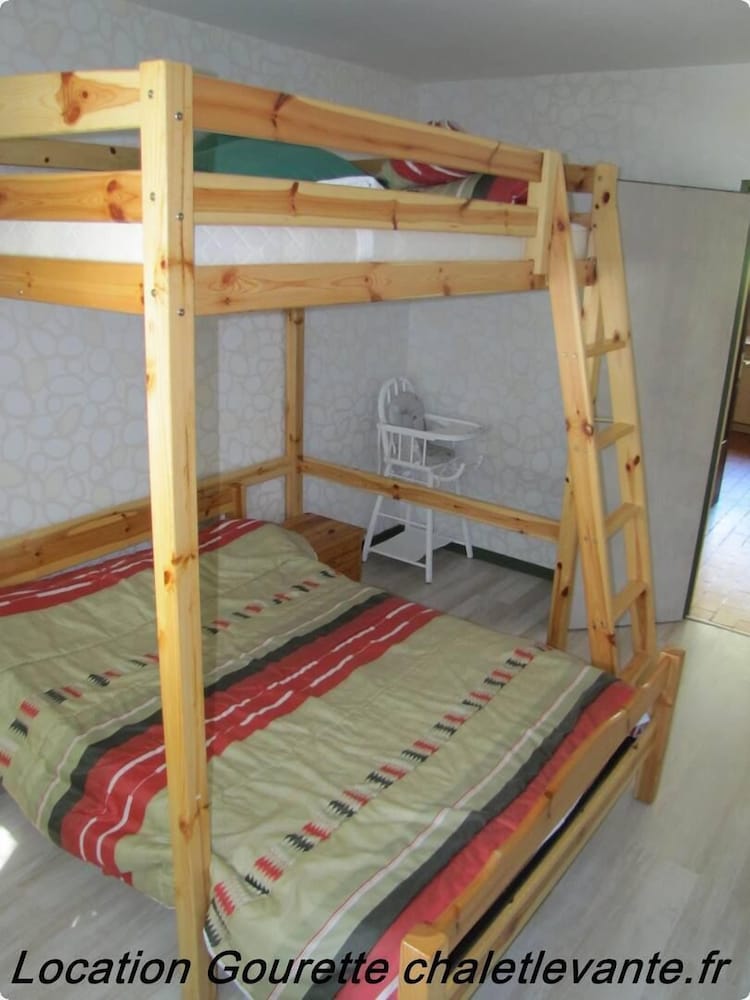 Appartement En Chalet Au Centre De La Station Avec Parking & Garage Privatifs - Gourette