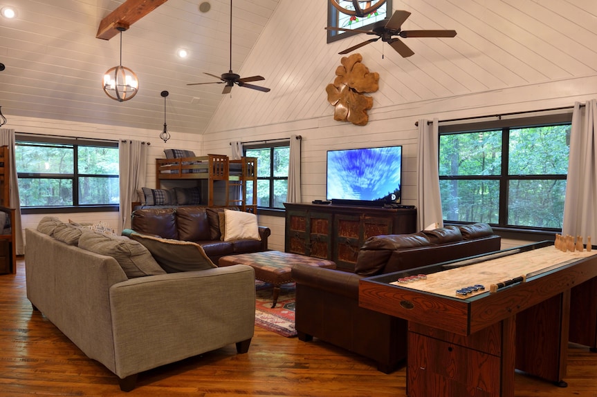 Bluebonnet Lodge, A Relaxing Cabin In The Forest. - Oklahoma