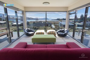 Casa, 4 quartos | Sala de estar | TV de ecrã plano, leitor de DVD 